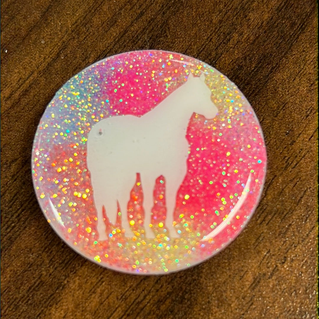 Multi Color Horse Pop Socket – Melissa’s Custom Conchos
